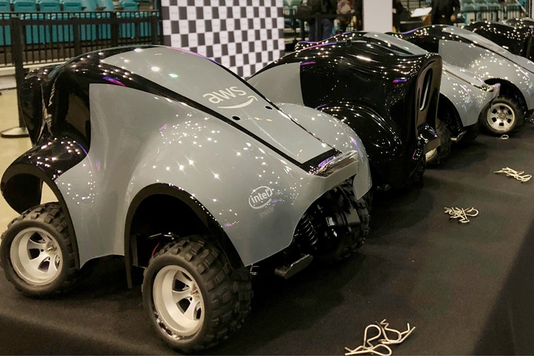 Amazon DeepRacer model aracını duyurdu - TechInside Techinside.Com